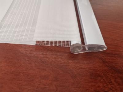 China Blackout Zebra Blinds Roller Shades Soft Yarn Vertical 300cm Width for sale