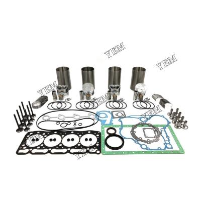 Cina New Kubota V1305 Engine  parts Overhaul Rebuild Kit with excavator in vendita