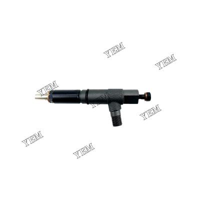 Cina Fuel Injector For Kubota V2203 V2403 Engine 1G924-53004 in vendita