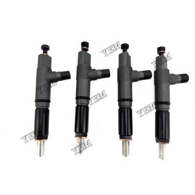 Cina Fuel Injector New Set of 4PCS For Kubota Engine V2403/1G924-53004 in vendita