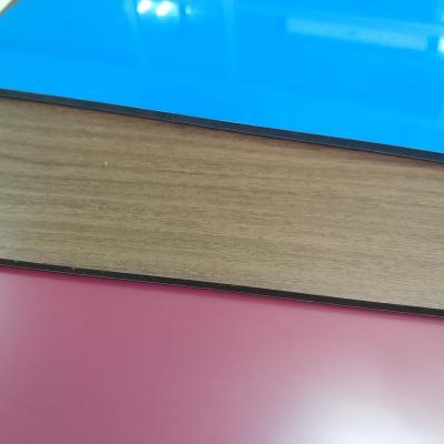 China Hölzernes Korn-gewölbte zusammengesetzten Platten, zusammengesetzte Aluminiumplatte Grandland dekorativ zu verkaufen