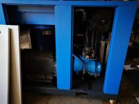 China Durable Dry Screw Compressor / Auto Small Rotary Screw Air Compressor for sale