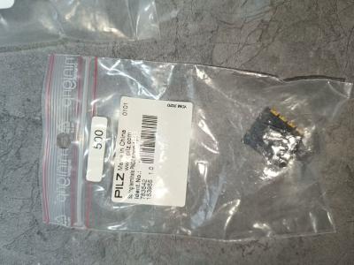 中国 783542 153955安全PLC Pilzの低い電力の接触の負荷新しい状態 販売のため