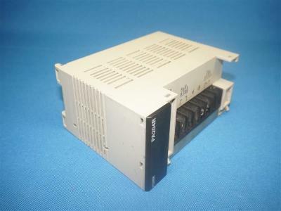 중국 C200HW-PA204R 일본은 미츠비시 프로그래밍 가능한 자동화 제어기를 만들었습니다 판매용