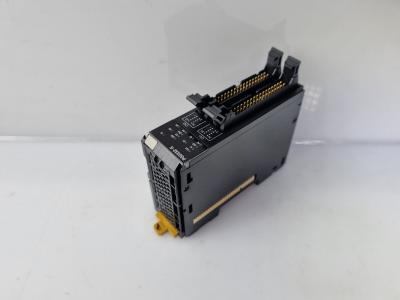 중국 1년 보증 릴레이 출력과 NX-PG0332-5  프로그래밍 가능한 자동화 제어기 판매용