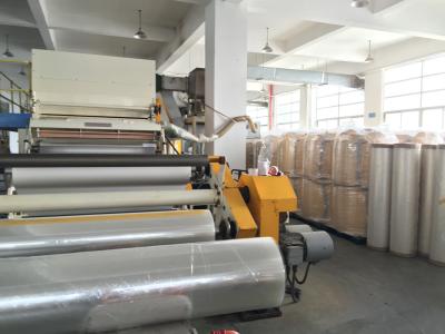 China 25 Mikroner thermischer BOPP-Laminationsfilm für Pappe zu verkaufen