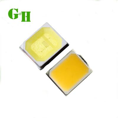 China 150-300mA Current Flow SMD LED Chips with 2800-7000K Color Temperature and Silica Lens for sale