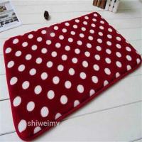 China White dots pattern coral fleece bath mat with memory foam for sale