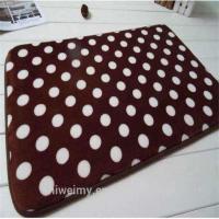 China White dots pattern coral fleece bath mat with memory foam for sale
