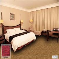 China Comfortable Modern Commercial Carpet Low Loop Jacquard PP Flooring for sale