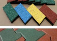China Outdoor Playground Small Rubber Floor Tiles Anti Slip Rectangular Shape for sale