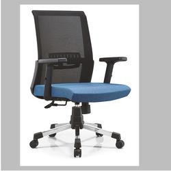 Cina sedia ergonomica della maglia della sedia comoda e regolabile dell'ufficio con i braccioli indietro in vendita