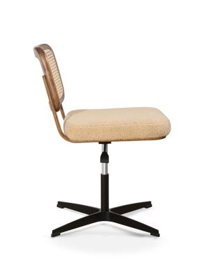 Cina Scrittorio di vimini ergo Mesh Manager Chair 10.5kg del rattan 0.092CBM per il personale in vendita