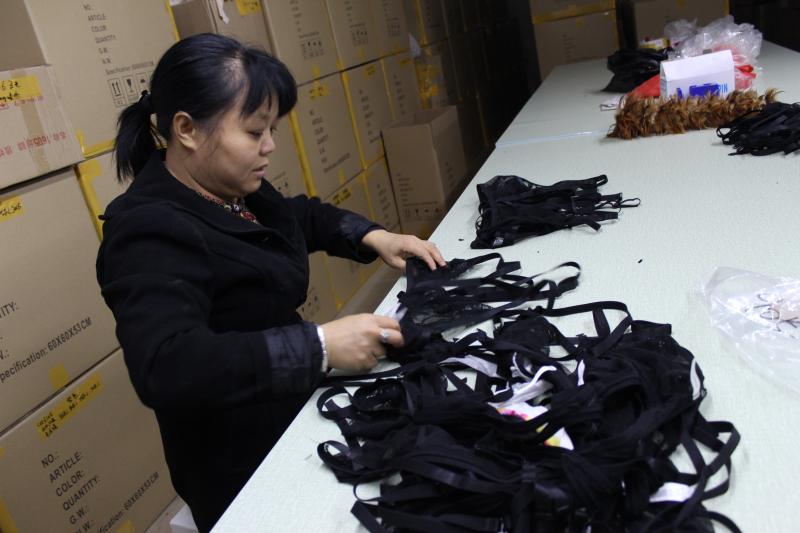 검증된 중국 공급업체 - Foshan Sen Lin Underwear Co., Ltd.