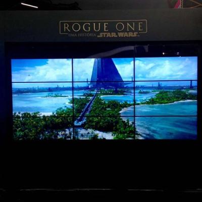 中国 屋内接続スクリーンのビデオ リモート・コントロールのWifi/3G/4Gの高い明るさLCD媒体スクリーンをウォール・ディスプレイ 販売のため