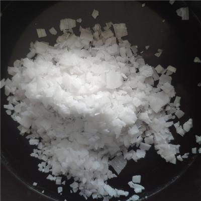 China caustic soda pearls caustic soda for soap making The direct factory price for caustic soda flakes 99% for sale