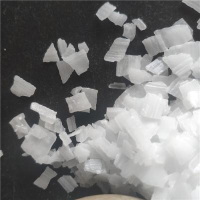 China Hot sale 99 Caustic soda flake in 25kg bag China chemicals supplier lowest price caustic soda Pearls 99% /Naoh 99% for sale