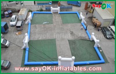 China Aufblasbares Garten-Spiel-Blau 0,4 tragbares aufblasbares Fußballplatz/Fußballplatz PVCs CER Standardgebläse for sale