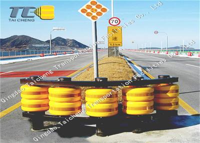 China Pu-Vrije de Barrière Rode Oranje Kleur van Huideva foam filled rotating safety Te koop