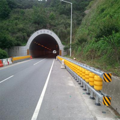 Cina Barriera del rullo di sicurezza della guardavia della strada principale con il doppio rullo in vendita