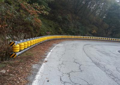 China High Speed Guardrail Rotating Safety Road Barriers Anti Collision EVA materiaal Te koop