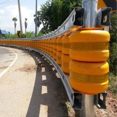 Cina Barriera anti-incidente Autostrada Piastra ondulata Eva Roller Anti-Collision Barriere anti-incidente in vendita