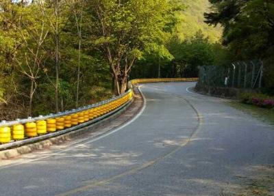 Cina Sicurezza del traffico EVA Autostrada Strada di incidenti cuscino di protezione corrimano barriere a rulli in vendita