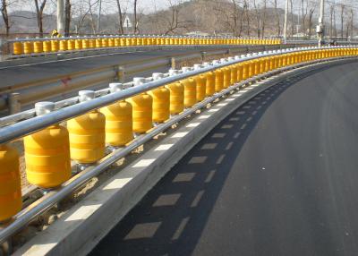 Cina Sicurezza del traffico EVA Autostrada Strada di incidenti cuscino di protezione corrimano barriere a rulli in vendita