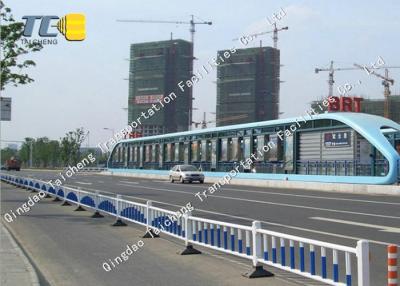 Cina Porta esterna chiusa con bullone Acciaio connesso Fence bianca di plastica Autostrada municipale costruzione galvanizzata in vendita