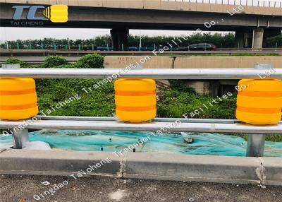 China Corrimão da borda da estrada da barreira do rolo da segurança da alta intensidade para estradas propensas a los accidentes à venda