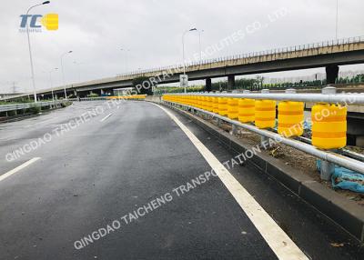 Cina Giallo Rosso Barriera a rulli per autostrade Anti-corrosione EVA/PU con opzioni di fasce multiple in vendita