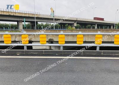 China Verkehrs-biegsame Wendeltreppe-Leitschienen-Plastiksperre zu verkaufen