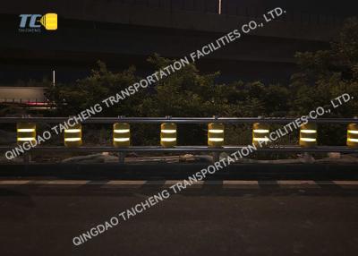 中国 黄色 赤 高速道路ロールバリア 防腐EVA/PU 多重ビームオプション 販売のため