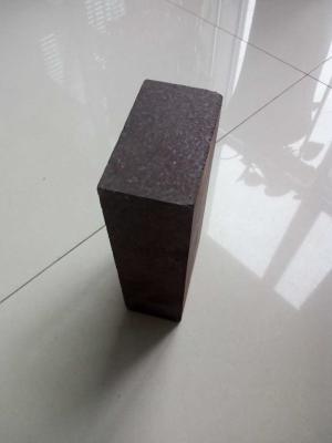 Cina Dimensione su misura professionale dei mattoni di magnesia con buona resistenza di shock termico in vendita
