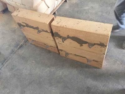 China Lightweight Insulation High Alumina Kiln Refractory Bricks For Ferroalloy Furnace for sale