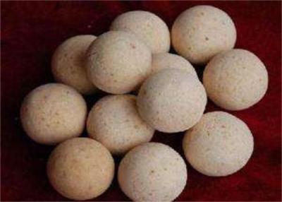 China 1900 Degree Size 40,50,60 Refractory Ball For Hot Blast Stove , High Temperature Resistance for sale