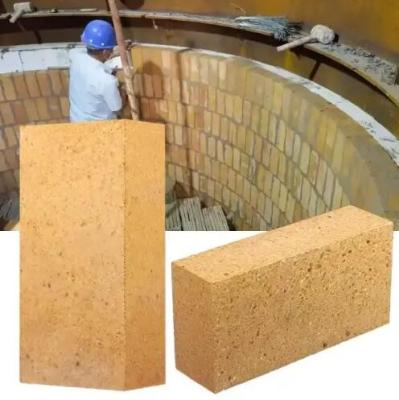 Cina Grandi mattoni refrattari di alluminio SK32 SK34 mattoni di argilla Al2o3 mattoni di fuoco per caldaie/forni di vetro in vendita