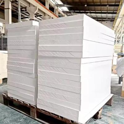 China Ovenvoering Oven Aluminium silicaat Hittebestendige plaat 20mm 50mm 1430 graden Keramische vezel anorganische isolatieplaten Te koop