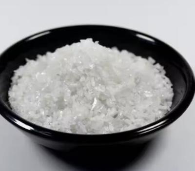 Cina Alta resistenza all'umidità Alumina bianca fusa refrattaria al 99% Al2O3 Bianco corindomo ossido di alluminio in vendita