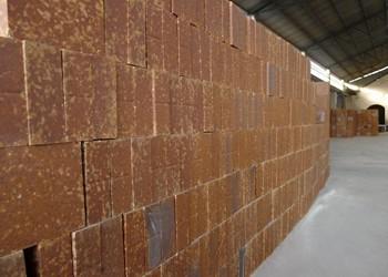 China Het Carbidebakstenen 2,65 van het roterende Ovensilicium van de de Dichtheids Vierkante Grootte van G/Cm ³ de Bulkgoedkeuring van Ce Te koop