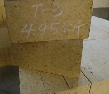 Cina I mattoni refrattari urgenti asciutti dell'alta allumina riscaldano i mattoni della prova per il forno da cemento in vendita