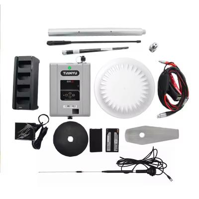 China Versión internacional Sistema GNSS RTK TIANYU X1 Base y Estación de Rover RTK encuesta GPS H6 Controlador de mano en venta