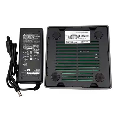 Cina Nuovo Caricabatterie Trimble a due vani a doppia fessura 53018010 per batteria GPS Trimble R10 R8 S6 S8 SPS985, stazione totale, caricabatterie DHL in vendita