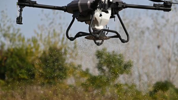 Quality New Upgraded Motor System for Stronger and Safer Flying Sprayer Drone for sale