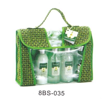 China Green Bubble Bath Gift Sets For Women , Professional Cosmetic #8BS-035 for sale