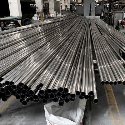 Cina 316 il rivestimento del tubo 2B di acciaio inossidabile del metallo di 316L 304L ha lucidato la tubatura di acciaio inossidabile in vendita