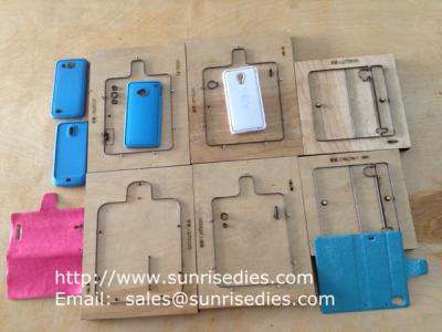 China Flat steel rule die for phone case cutting, phone pouch steel cutting dies making, for sale