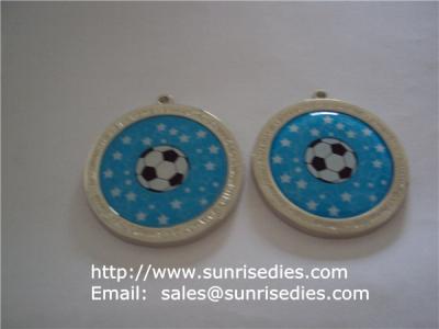 China Zinc Alloy soccer medal with epoxy domed centre, Epoxy dome metal football medals for sale