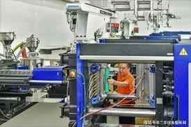 Cina La macchina a iniezione di plastica A-220tons \ di XY2200 ha utilizzato la macchina a iniezione portatile economica della schiuma dell'unità di elaborazione in vendita