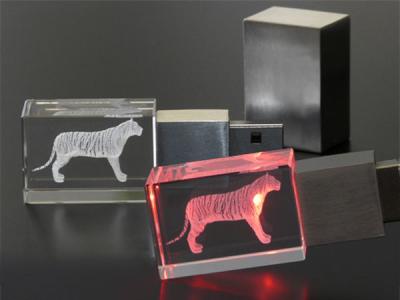 China Best selling 1gb 2gb 4gb 8gb crystal USB flash drive with free laser logo for sale